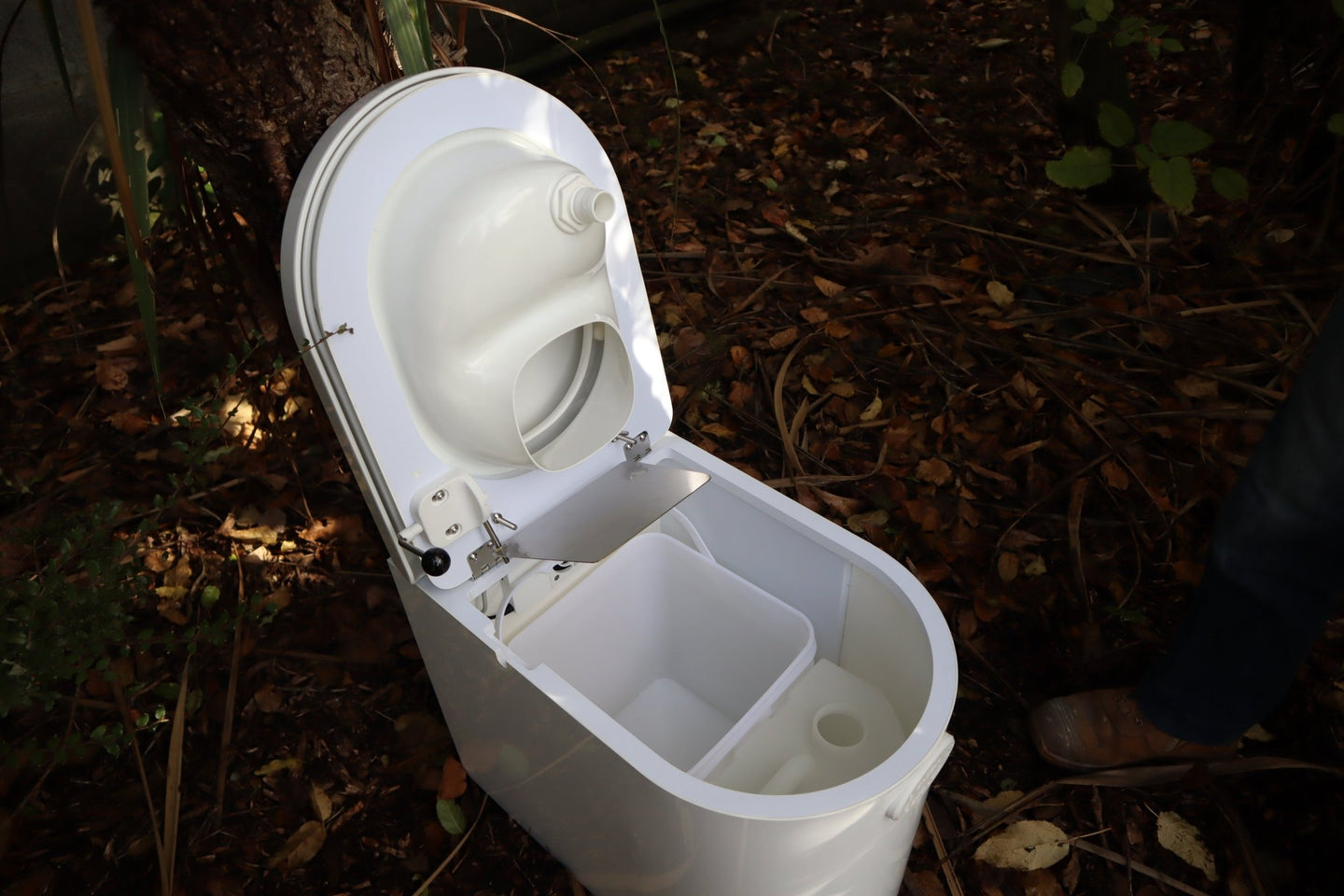 Enzell Compostable Toilets – Enzell Eco-Loos
