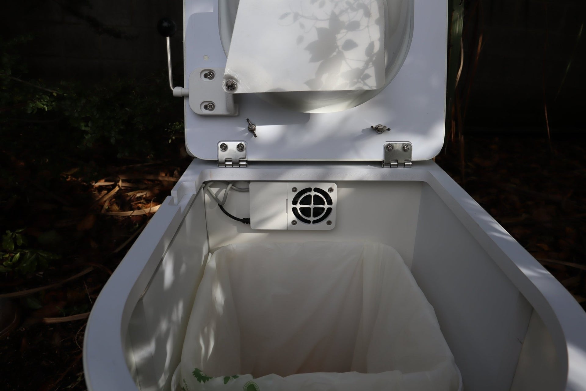 Enzell Compostable Toilets – Enzell Eco-Loos