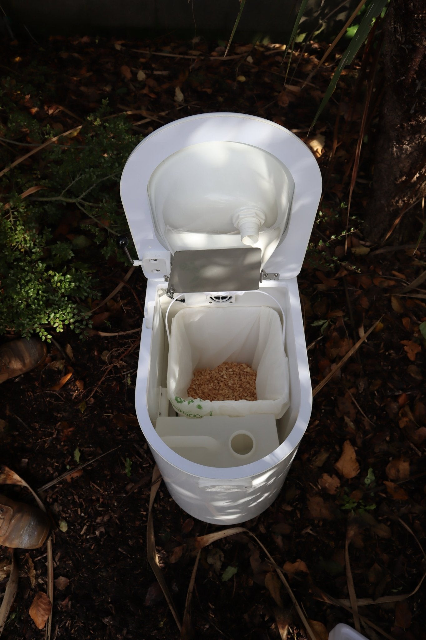 Enzell Compostable Toilets – Enzell Eco-Loos